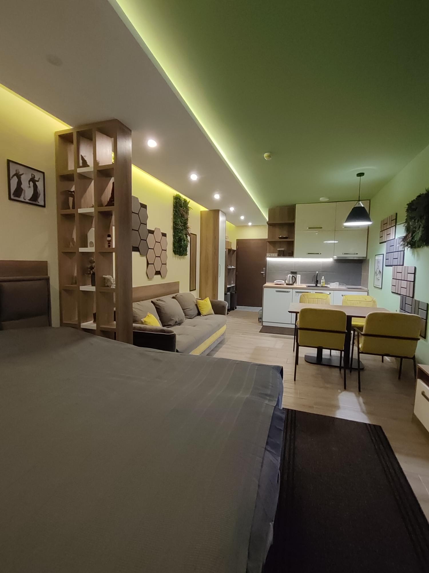 Yellow Hill Apartment, Kopaonik - BalkanBeds